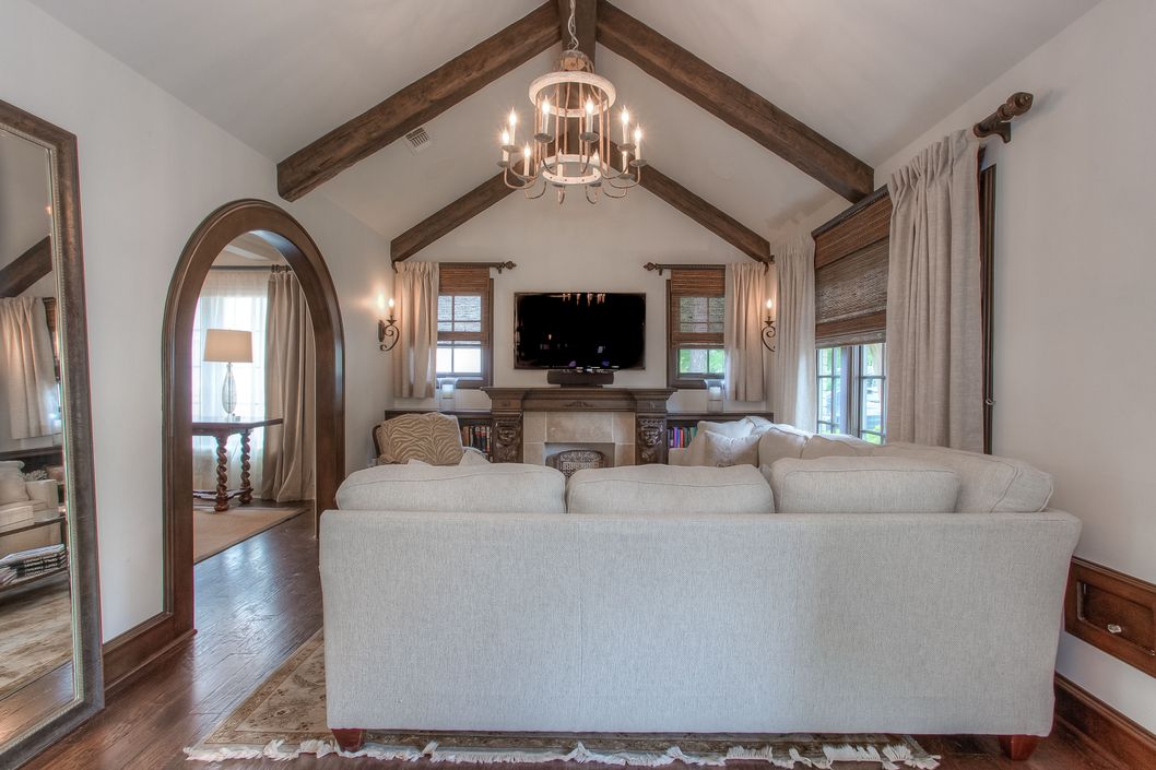 Hunter Mahan and Bride Kandi Are Selling Their Colleyville Home to ...