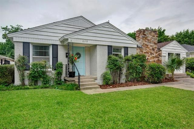 Lake Highlands Cutie Is Priced to Sell, Zoned for Hexter Elementary