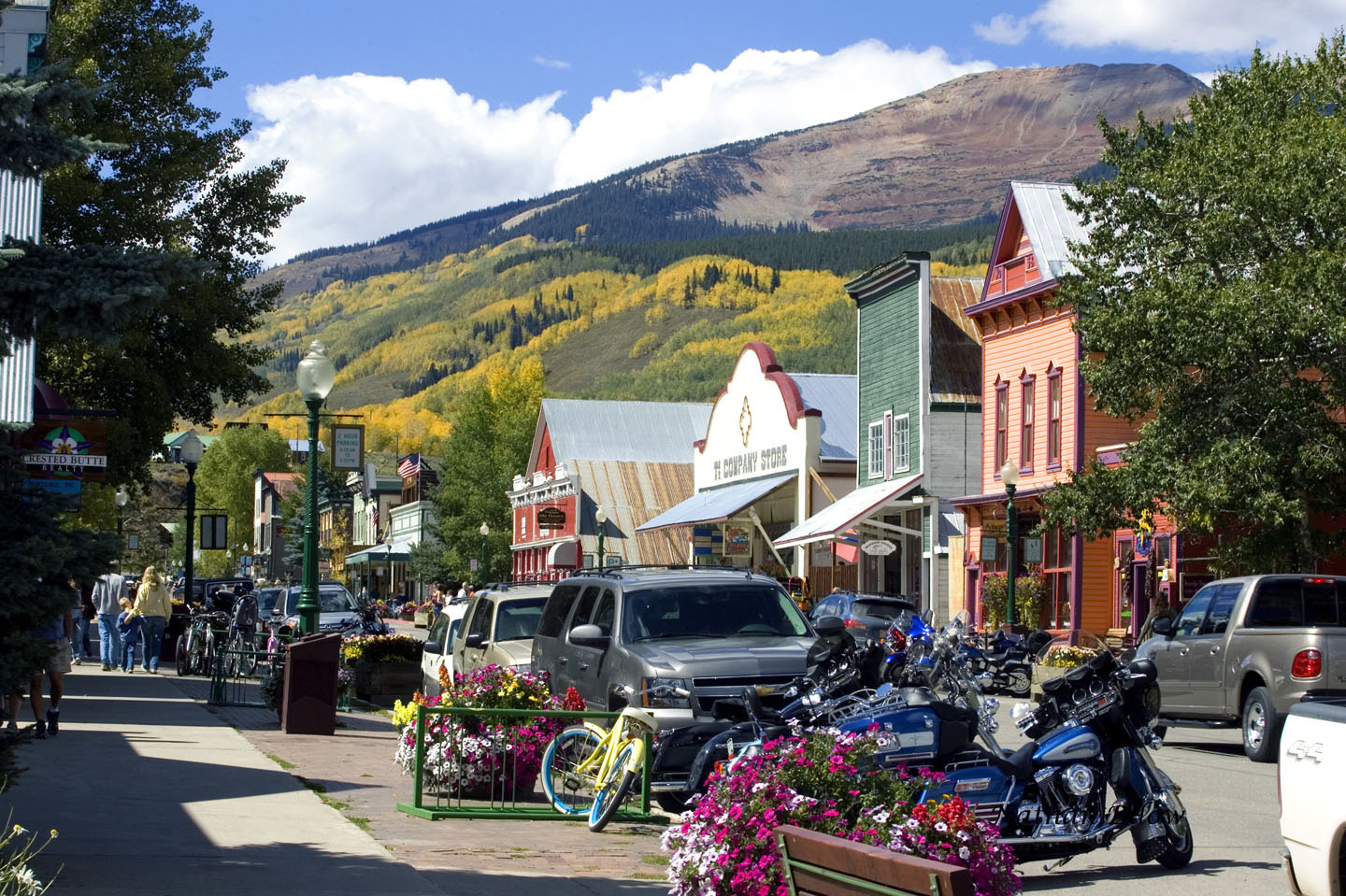 Slopeside Retreat in Crested Butte, Colorado Gets You On the Mountain ...