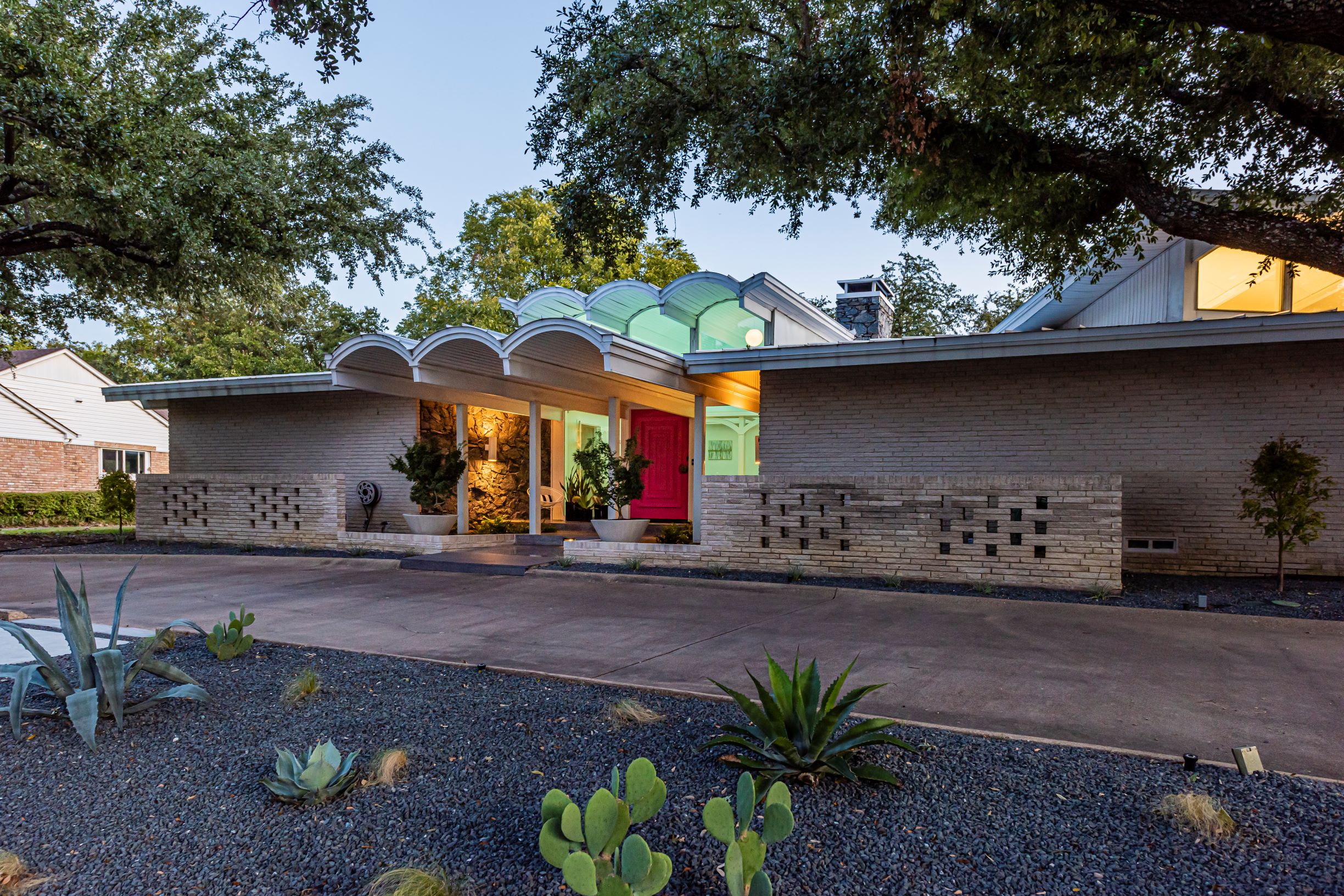 The Schwiff House Offers Unique Architecture and Fascinating History ...
