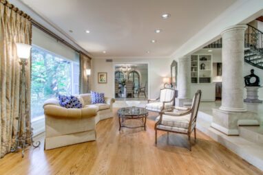 You've Never Seen Anything Like This Eclectic Styled Ranch Near White ...