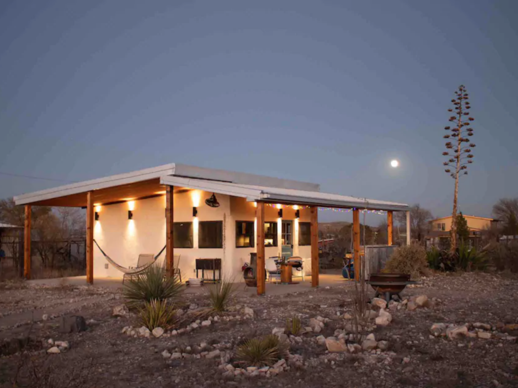 Make Marfa Your Next Destination With One of These Hot Airbnbs ...