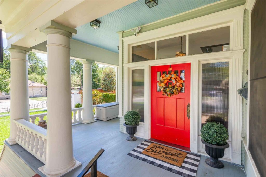 Historic Northside Chestnut House is as Cowtown as it Gets