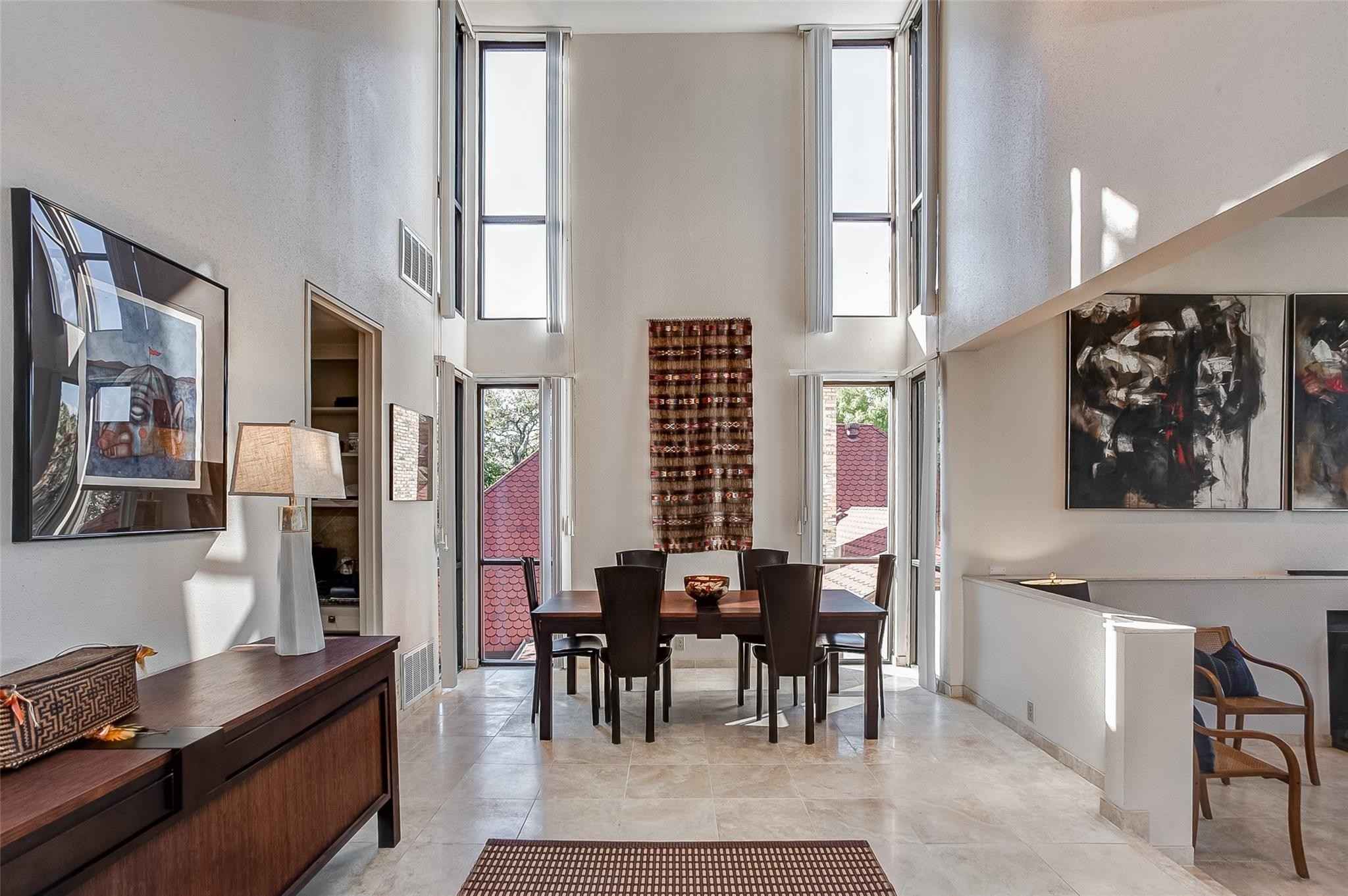 Westcliff Modern Designed by Robert L. Wright is a Mystery
