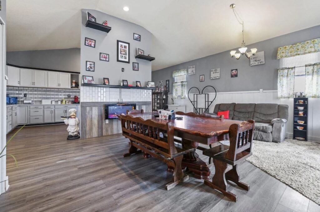Ohio Home is Perfect For an Outlaw Motorcycle Gang - CandysDirt.com