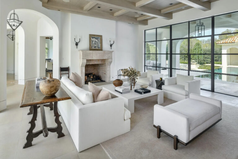 Modern Spanish Revival Sanctuary in University Park Was Designed by ...
