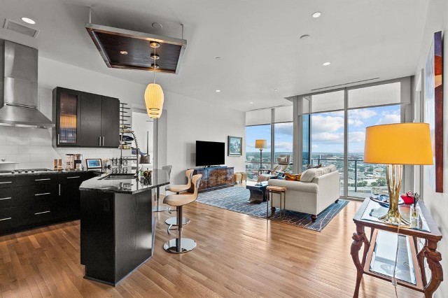 Live The High-Rise Life in Fort Worth's Premier Condominium Building ...