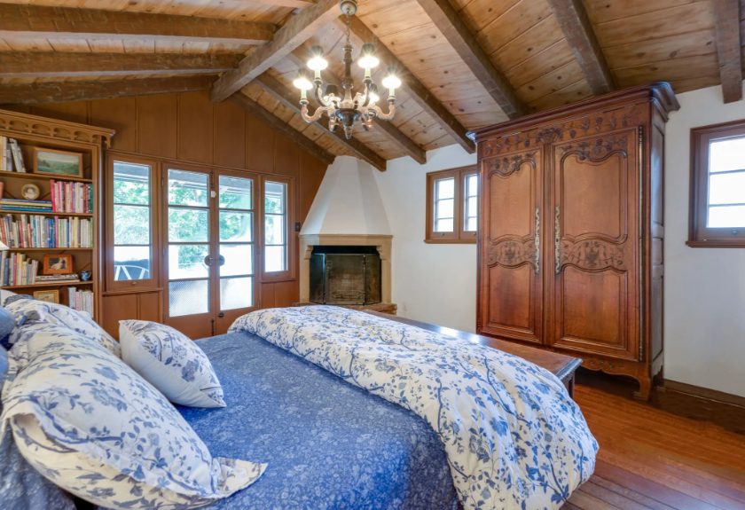 One of The Most Important Dilbeck Homes in America is For Sale in ...