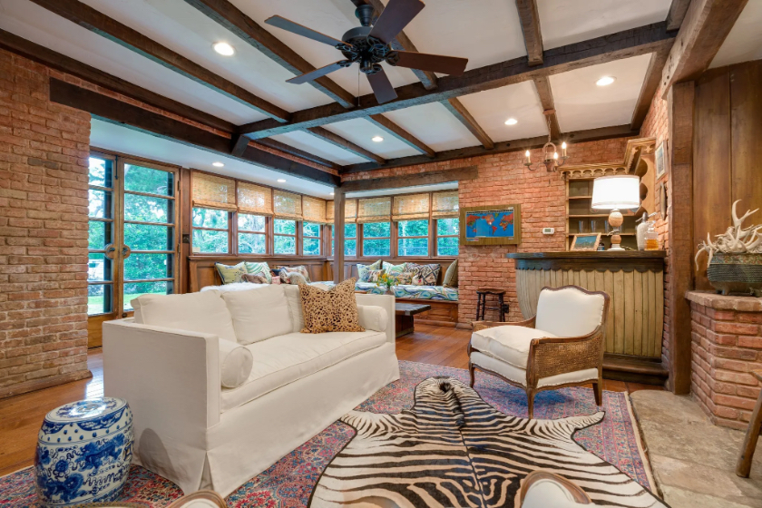 One of The Most Important Dilbeck Homes in America is For Sale in ...