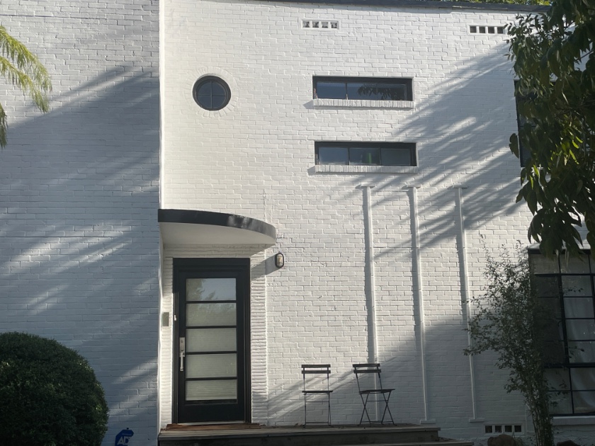 Dallas Has Just Six of The Uber-Cool Streamline Moderne Homes Left ...