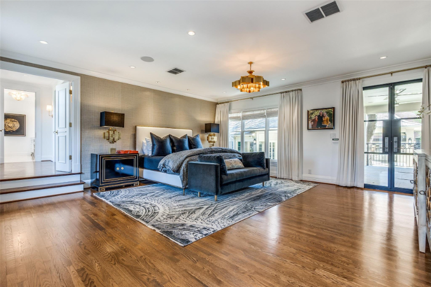 Kimberly Ashmore Just Listed a European Manor House That Will Knock ...