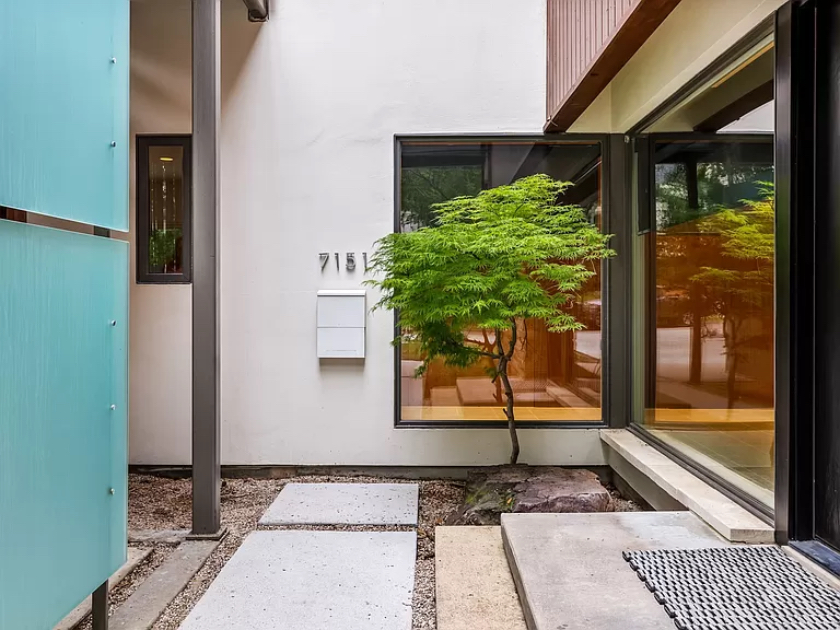 Going Wildgrove: W2 Studio's Modern Midcentury Blends With Nature in ...