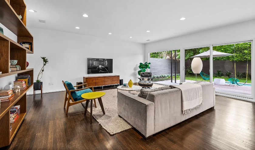 Going Wildgrove: W2 Studio's Modern Midcentury Blends With Nature in ...