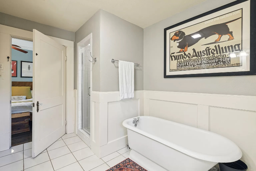 Bart Thrasher Lists a Charming Winnetka Heights Craftsman - CandysDirt.com