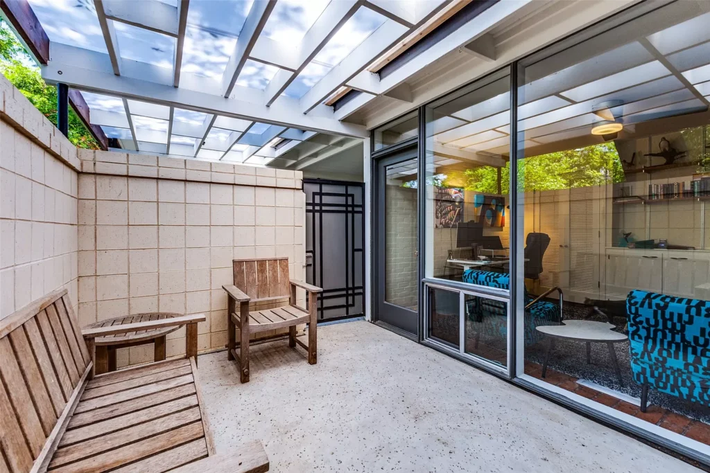 Could This Lakewood Midcentury Modern Designed by Legendary Architect ...