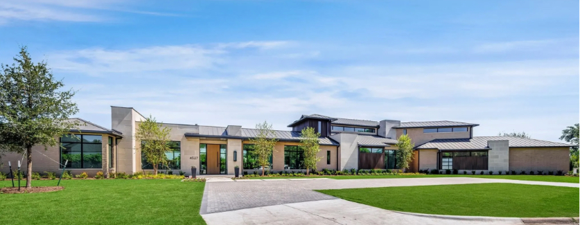 Hayes Signature Homes Luxury Spec is All That and More - CandysDirt.com