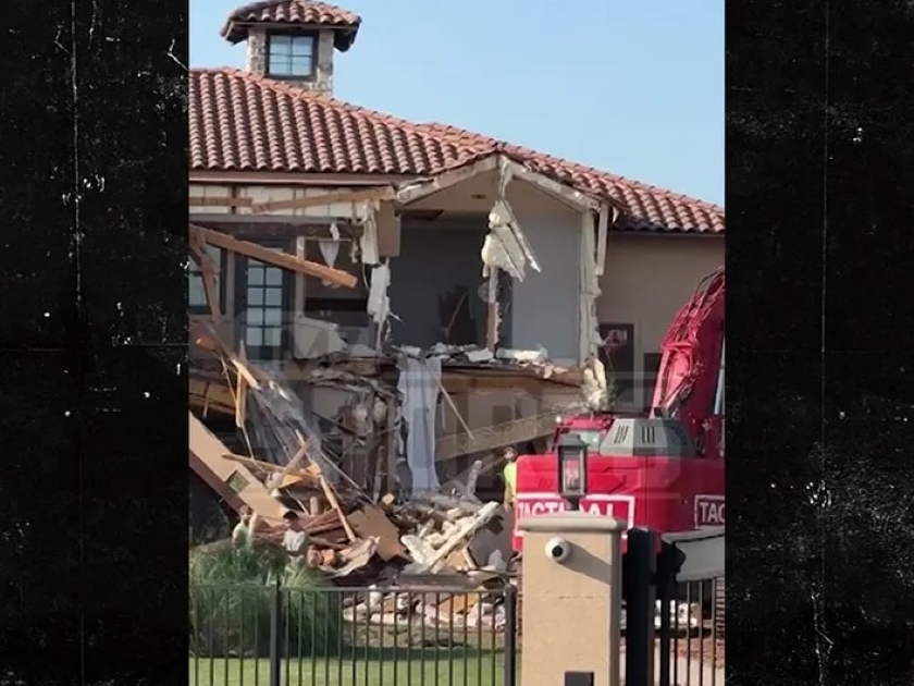 Dude Perfect Demolishes Dak Prescott's Prosper Mansion to Make Way for ...