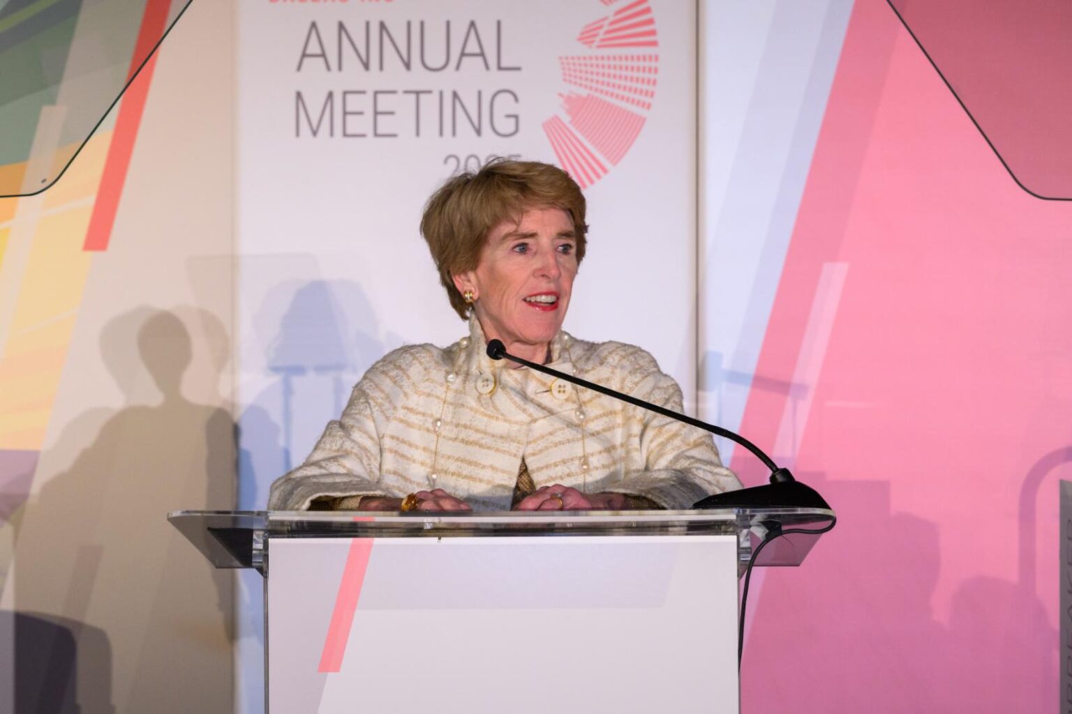 Craig and Kathryn Walt Hall Honored with Downtown Dallas Inc.’s ...