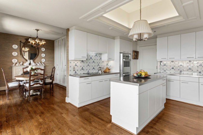 Judy Pittman’s Two-Story Warrington Penthouse Can Be Yours!