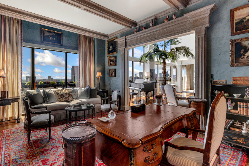 Judy Pittman’s Two-Story Warrington Penthouse Can Be Yours!