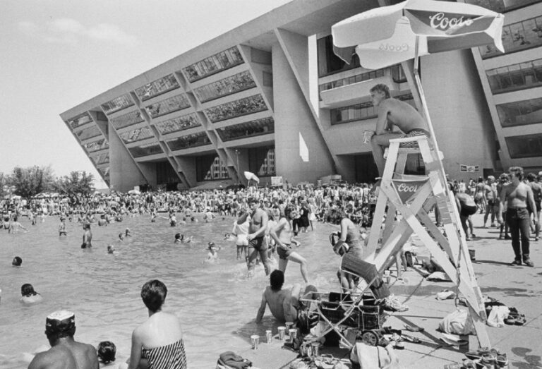 From Pool Parties to Protests, Dallas City Hall Was Designed for the ...