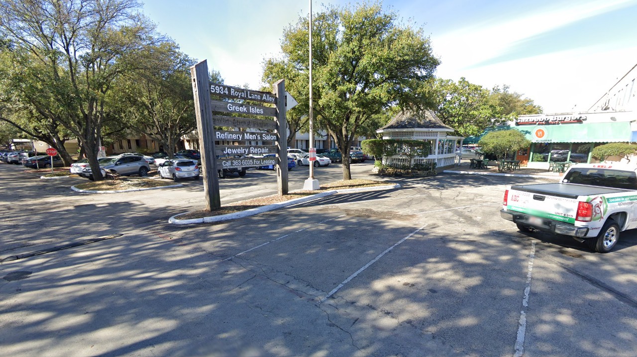 Preston Hollow Residents Ready to Fight Proposed 325-Foot Tower at ...