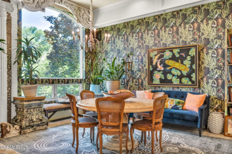 There are Things Going On Inside This Nevada Home That Have to Be Seen ...