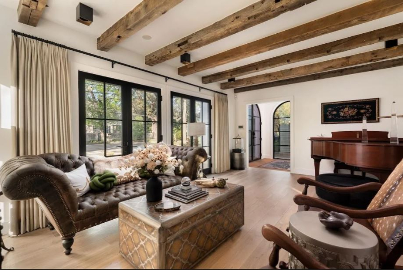 A 1939 Austin Mission-Style Home Gets a Thoughtful Renovation with ...